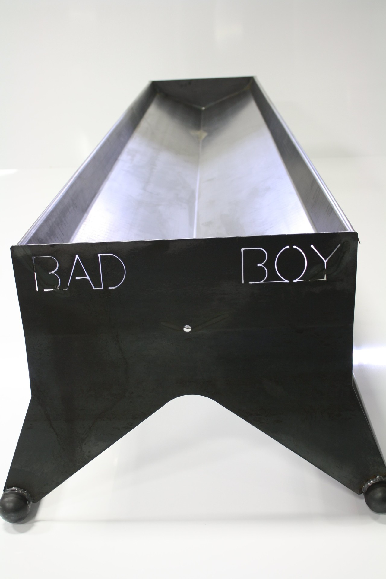 10' BAD BOY FEED TROUGH | Wheeler Metals